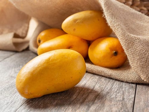 What Does Mango Taste Like: The Extensive Guide 2023