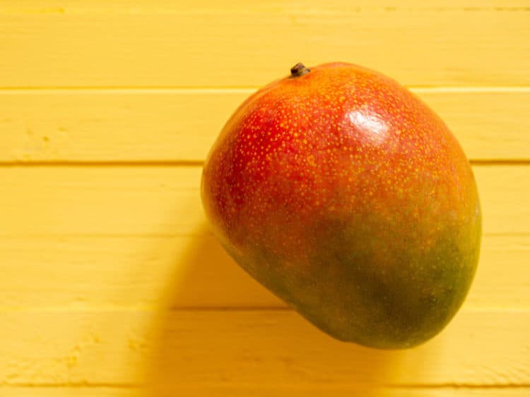 What Does Mango Taste Like: The Extensive Guide 2023
