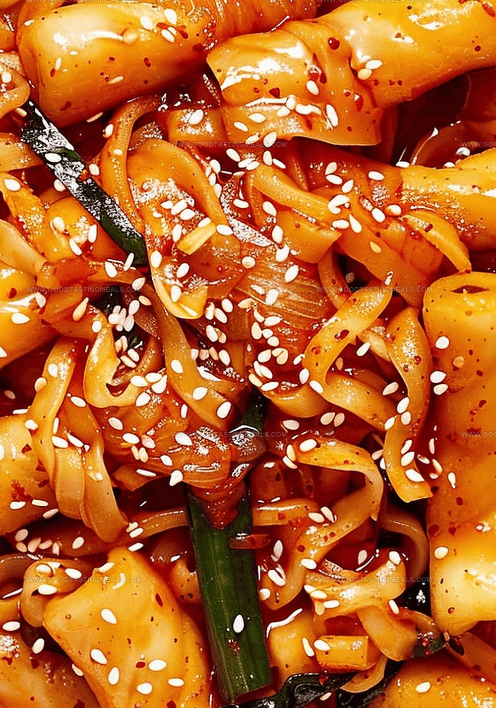 The Ultimate Spicy-Sweet Rabokki Recipe for Korean Food Lovers - Good ...