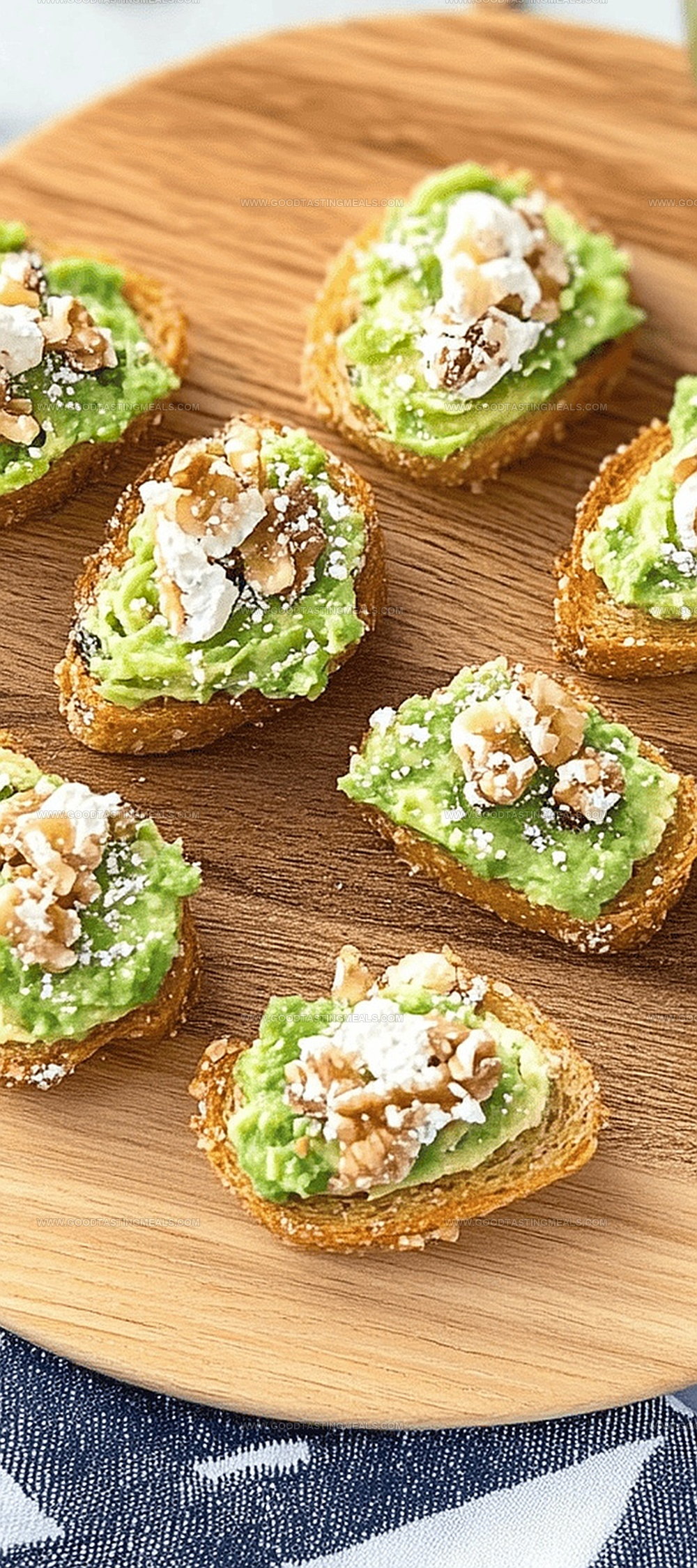 Tiny Green Delights: Mini Avocado Toasts Recipe For Snacking - Good ...