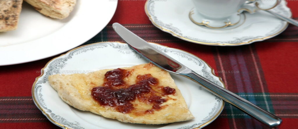 20 Delightful Traditional British Breads You Must Taste - Good Tasting ...